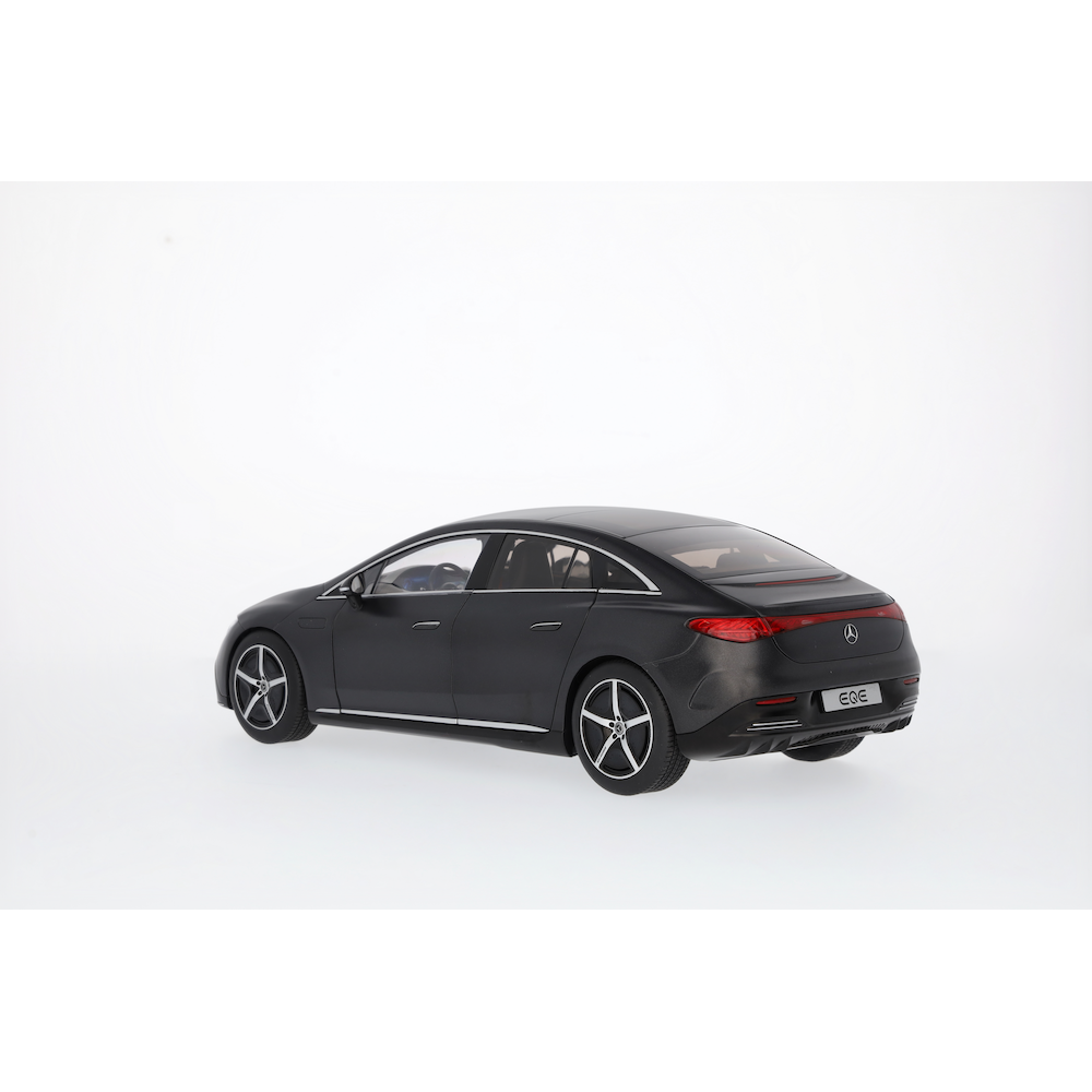 EQE, Saloon, AMG Line, V295 (MANUFAKTUR graphite grey magno, NZG, 1:18 ...